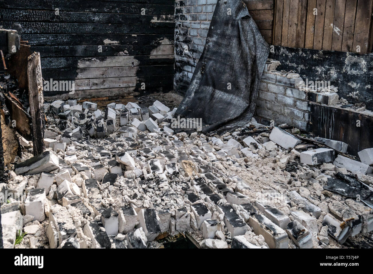 Smoke damage house interior hi-res stock photography and images - Alamy