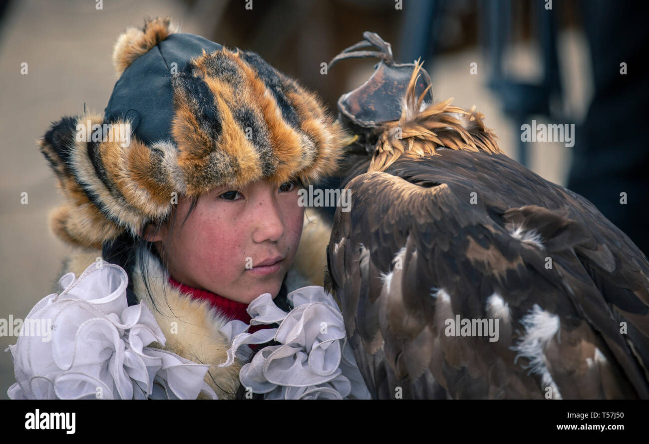 bayan Ulgii, Mongolia, 3rd October 2015: kazakh eagle hunteress with ...