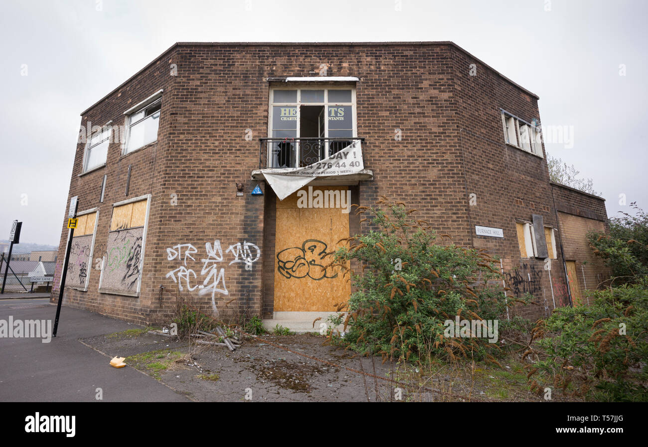 Old Office Building Abandoned High Resolution Stock Photography and ...