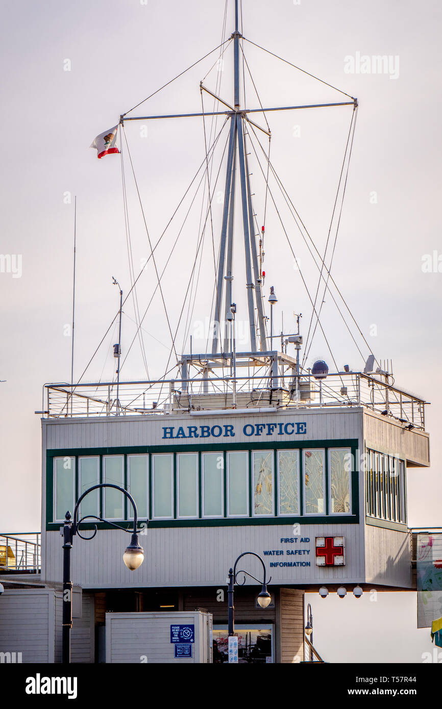 Harbor office santa monica pier hi-res stock photography and images - Alamy