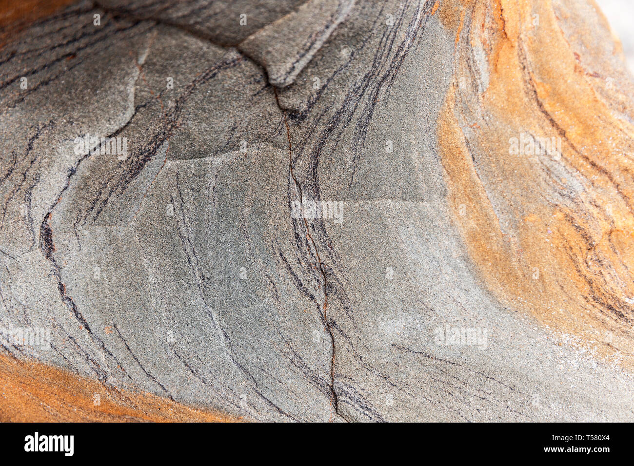 Shape shifting material hi-res stock photography and images - Alamy