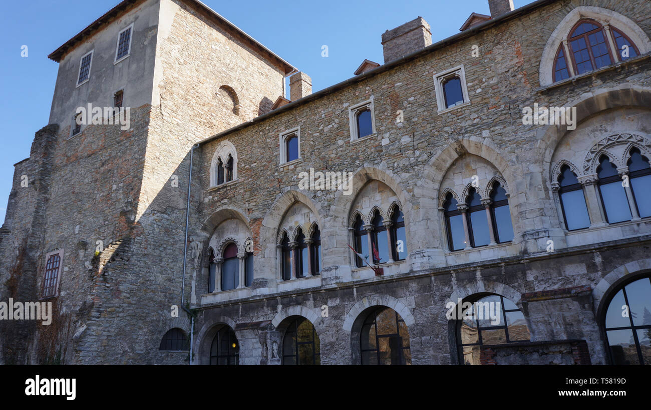 Tata castle hi-res stock photography and images - Alamy