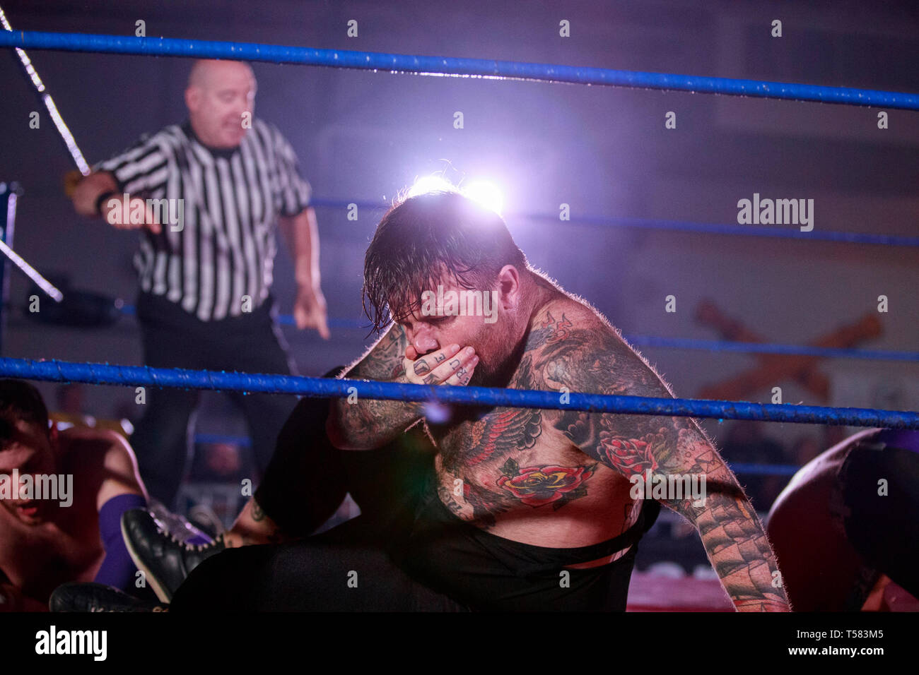 The Carnies take on Lethal Injection during Rival Showdown Pro ...