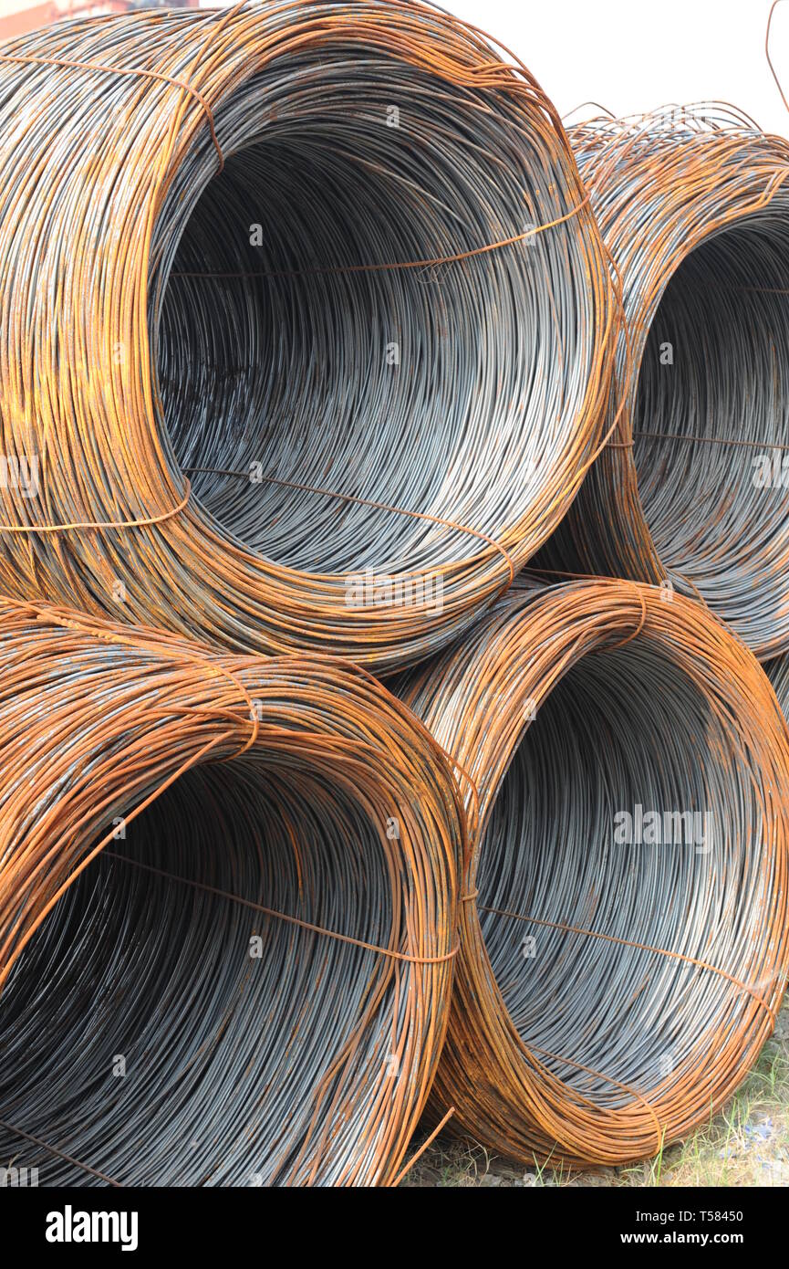 Bundled steel bar Stock Photo - Alamy