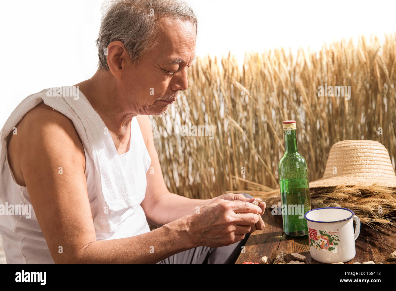Farmer drinking hi-res stock photography and images - Alamy