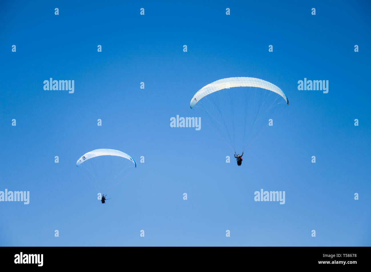 Flight instructor hi-res stock photography and images - Alamy