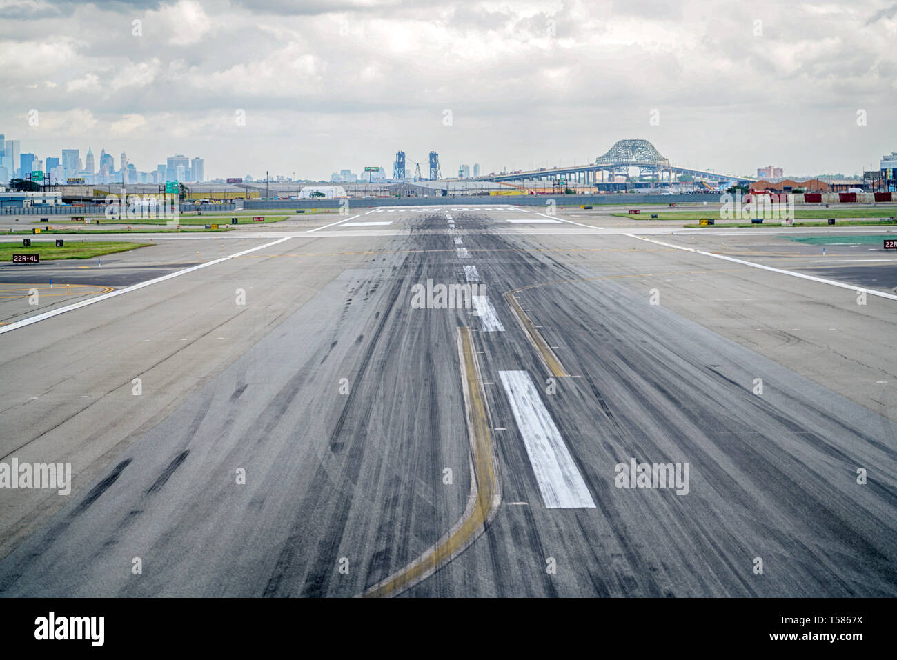 Airport runway road marking hi-res stock photography and images - Alamy
