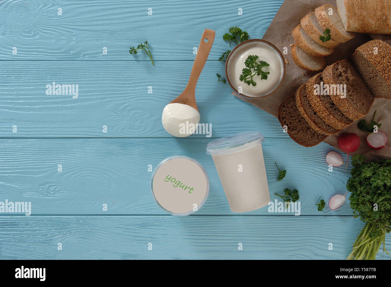 Yogurt container hi-res stock photography and images - Alamy