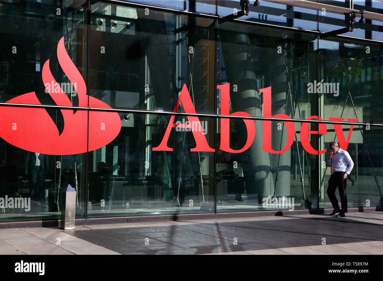 Abbey national logo hi-res stock photography and images - Alamy