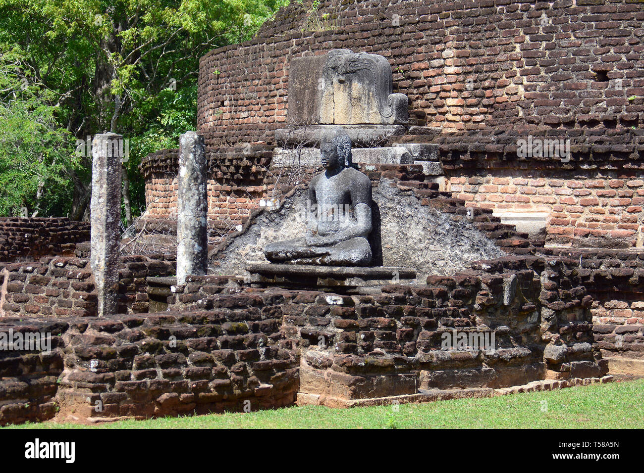 Pabalu vehera hi-res stock photography and images - Alamy