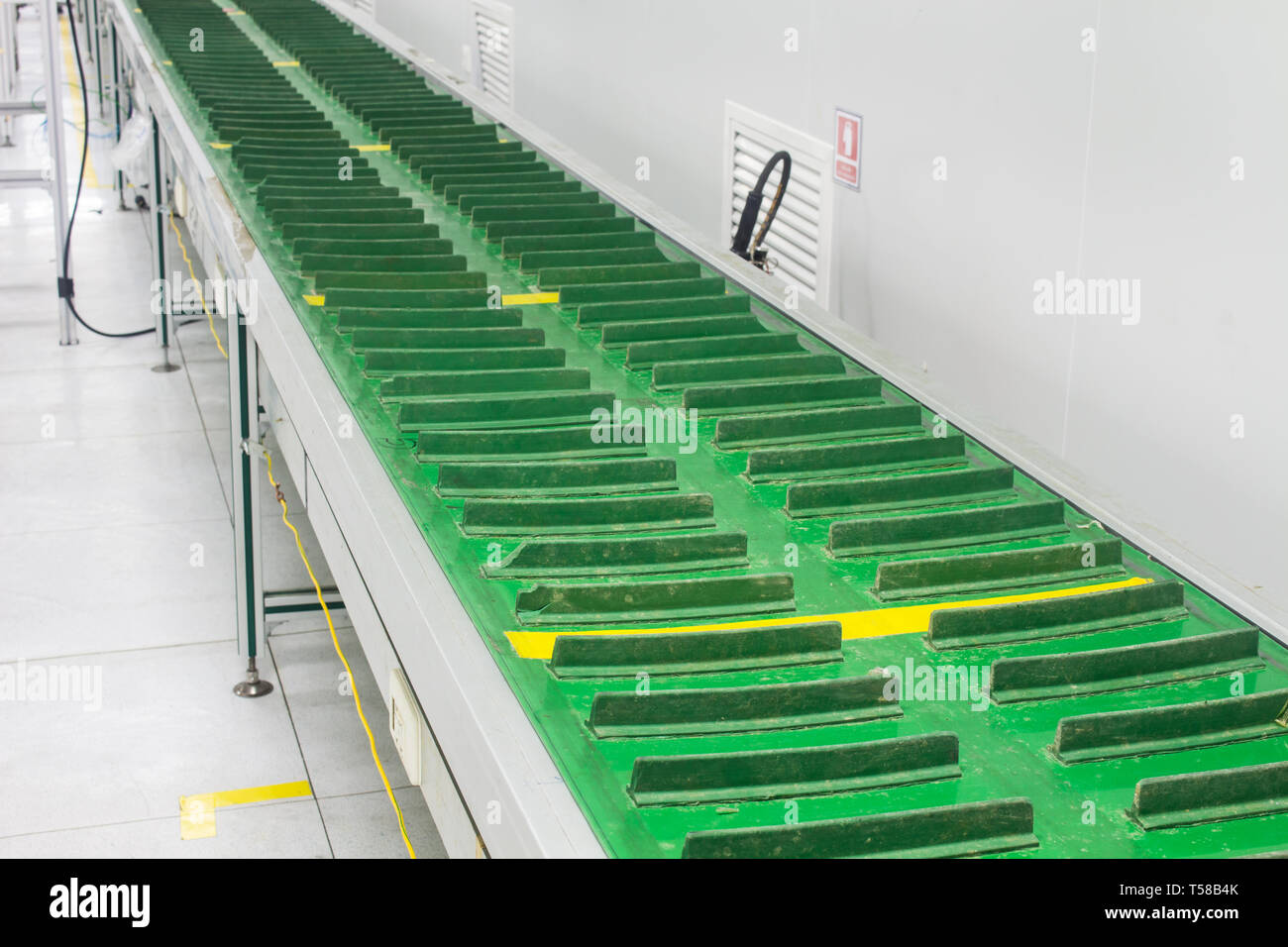 The conveyor chain, and conveyor belt on production line set up in ...