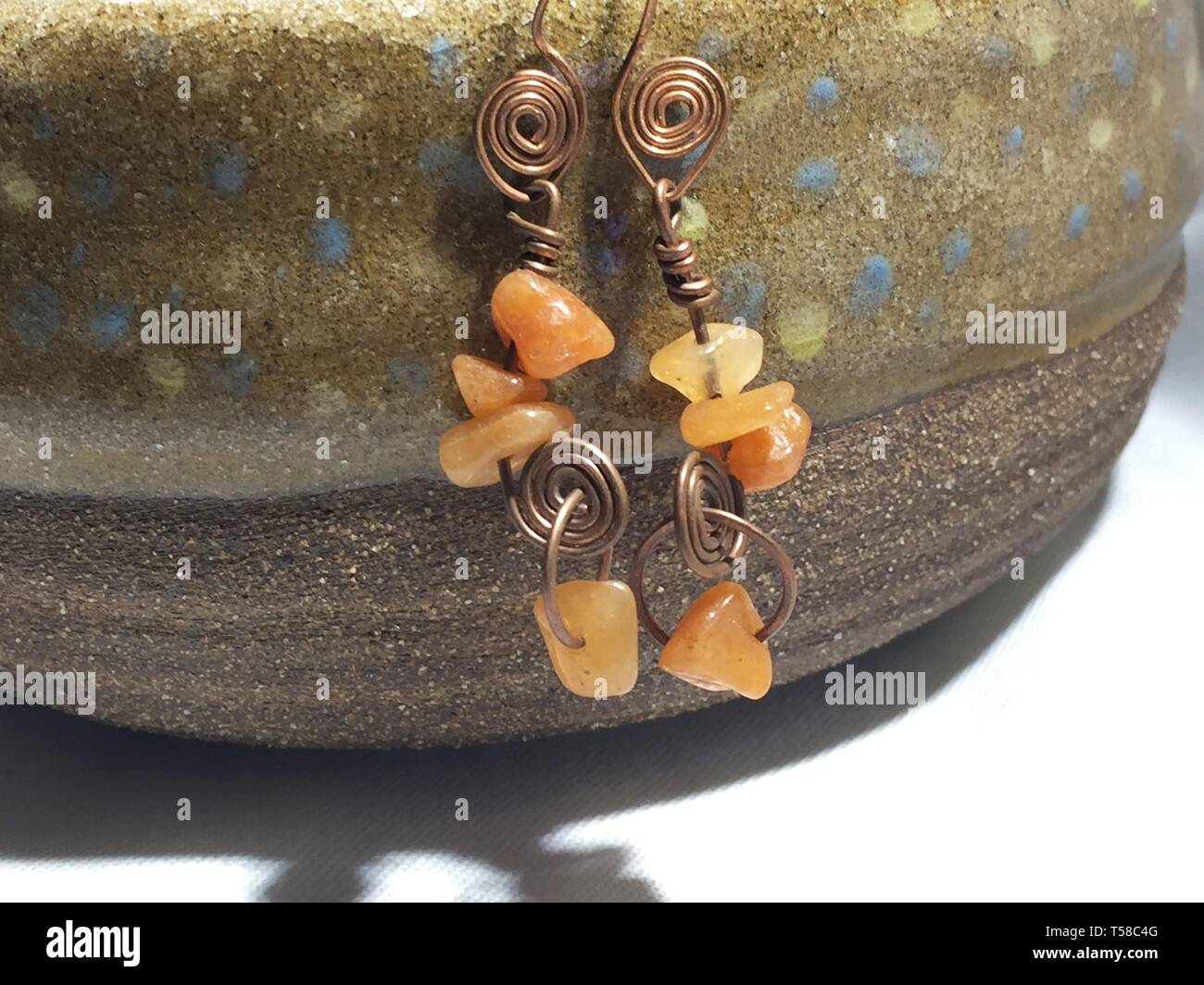 Handmade wire hi-res stock photography and images - Alamy