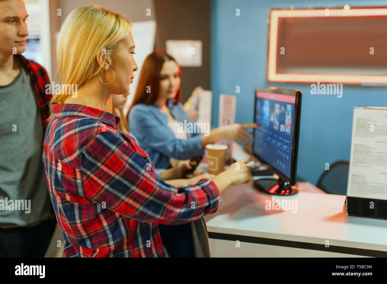 Cinema box office hi-res stock photography and images - Alamy