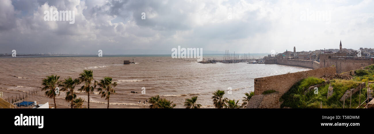 Akko beach hi-res stock photography and images - Alamy