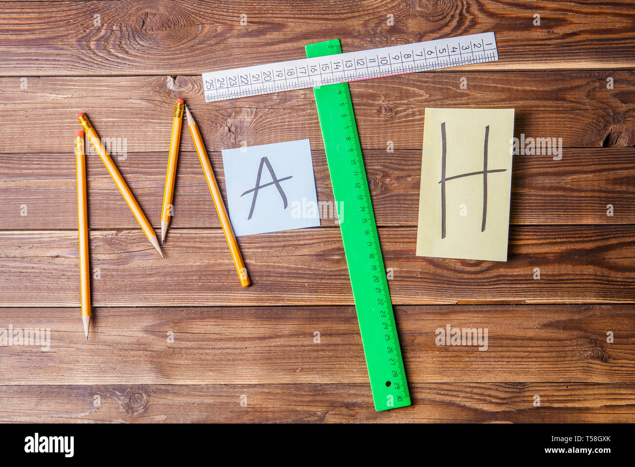Mathematical angle hi-res stock photography and images - Alamy