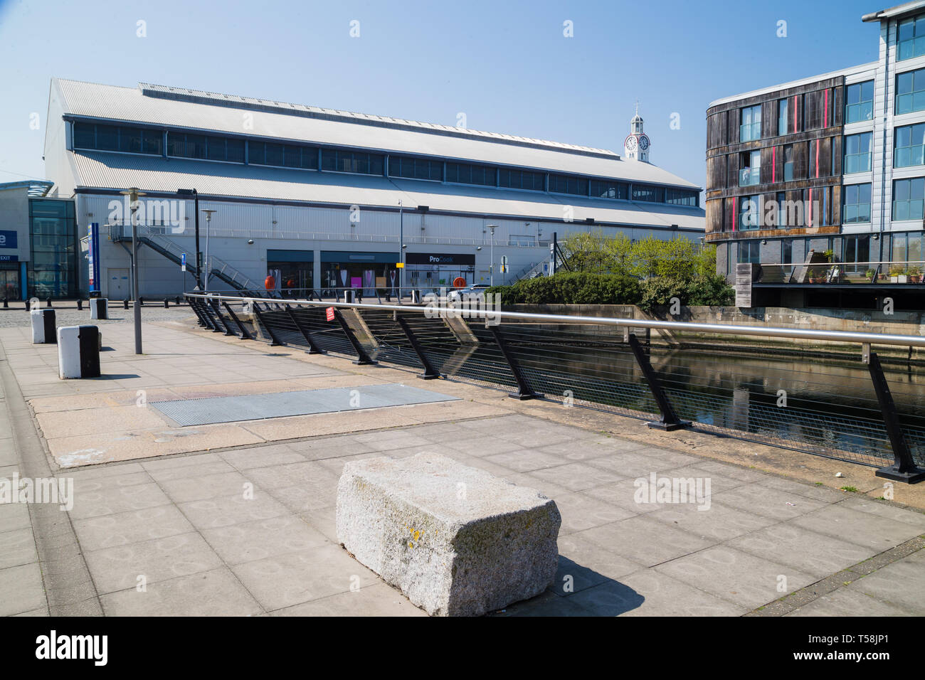 Chatham dockside retail hi-res stock photography and images - Alamy