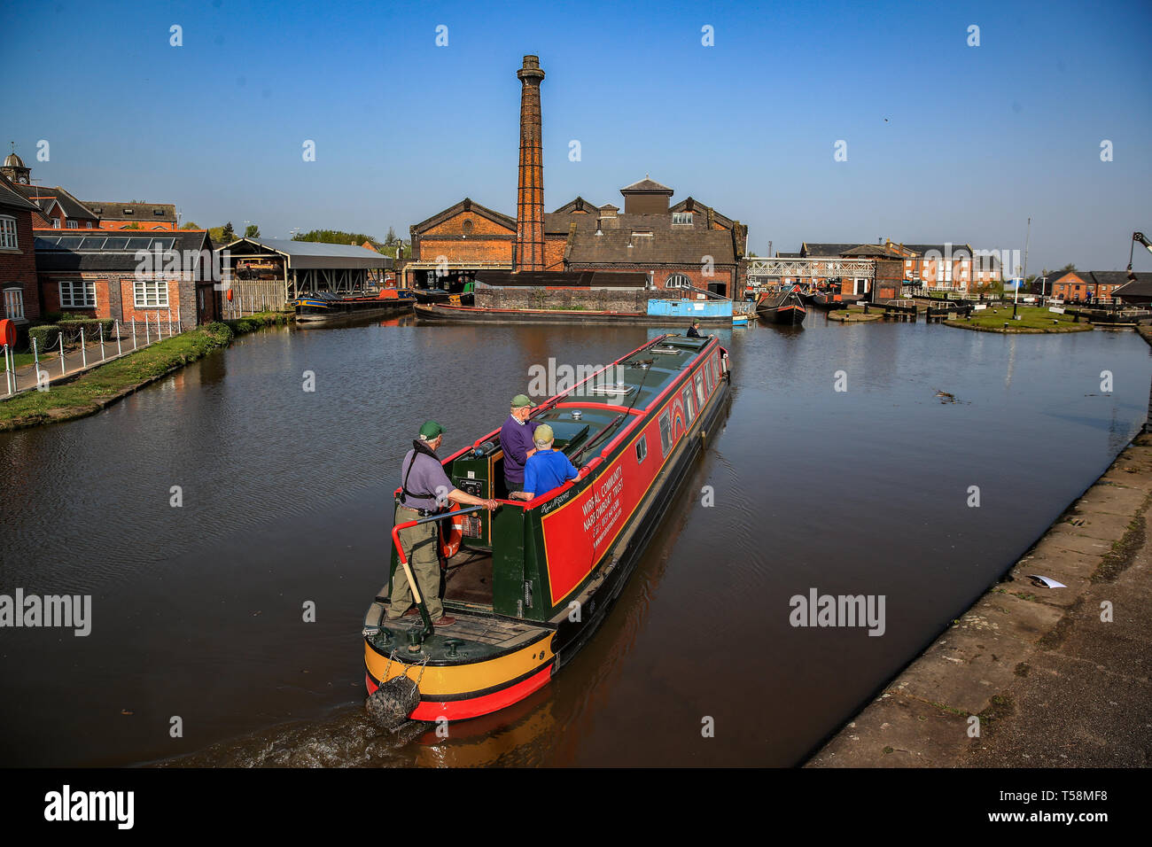 Ellesmere port boat museum hi-res stock photography and images - Alamy