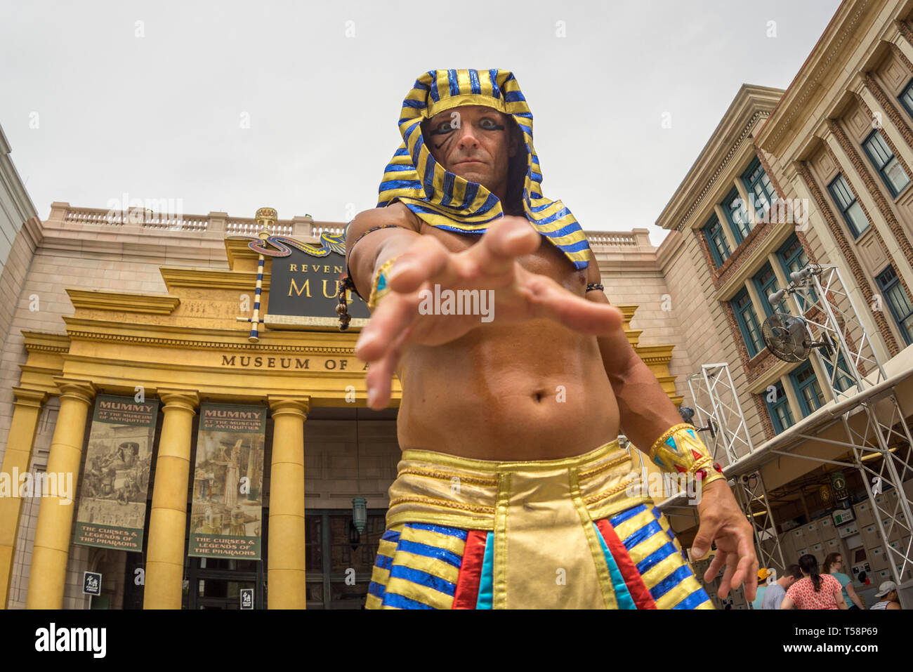Performers outside The Mummy Attraction in Universal Studios Theme Park ...