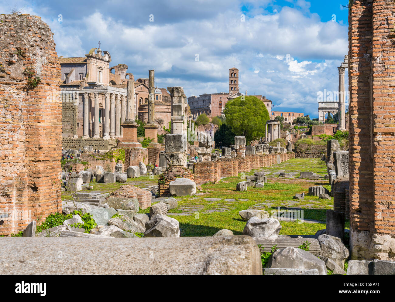 Roman day hi-res stock photography and images - Alamy
