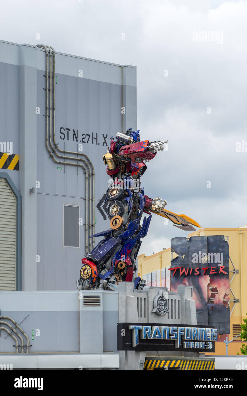 Transformers Attraction in Universal Studios Theme Park, Orlando ...