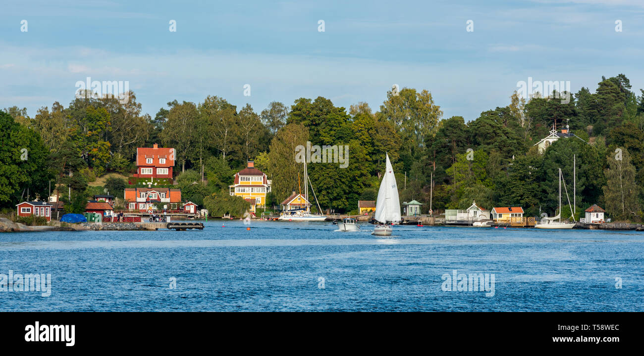 Baltic wooden houses hi-res stock photography and images - Alamy