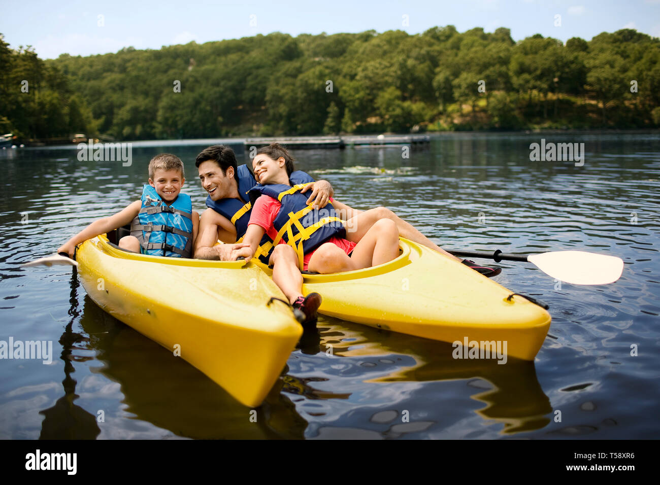 Happy family families hi-res stock photography and images - Alamy