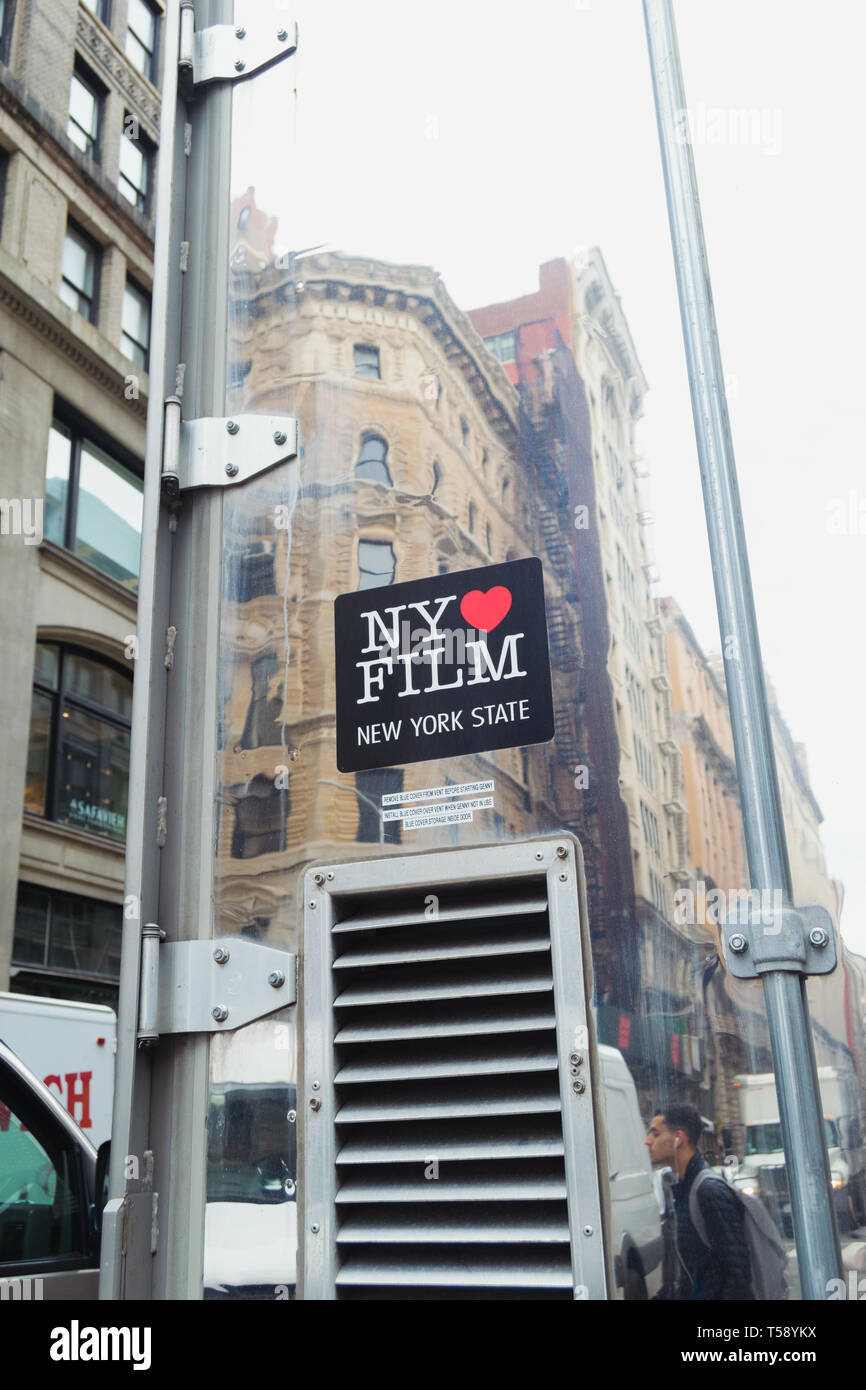 Set of truck logo hi-res stock photography and images - Alamy