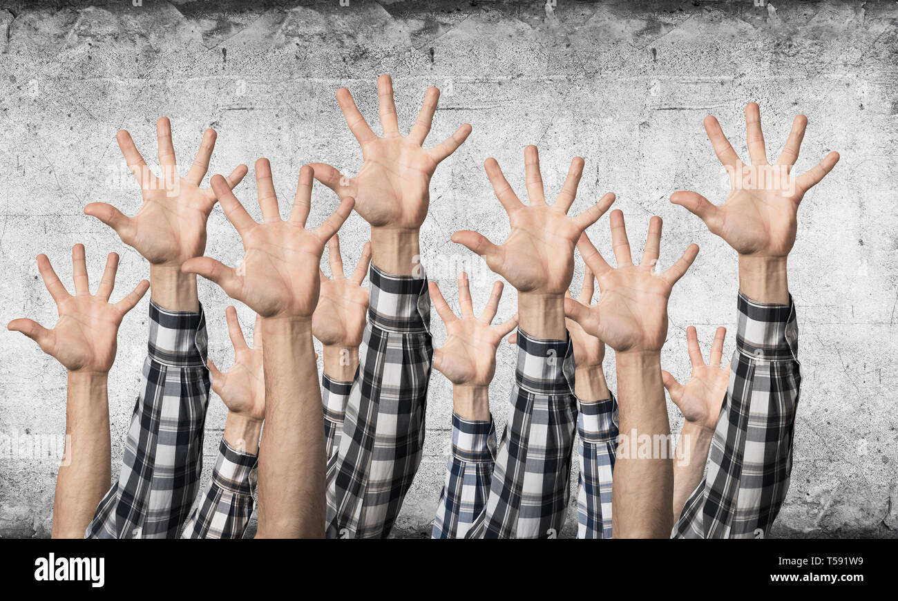 Hand raised fingers spread hi-res stock photography and images - Alamy