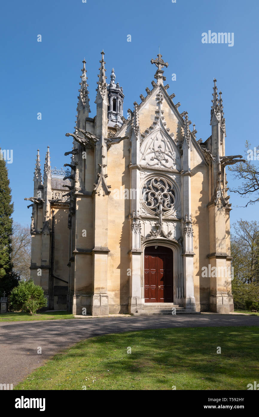 St michaels abbey farnborough hi-res stock photography and images - Alamy