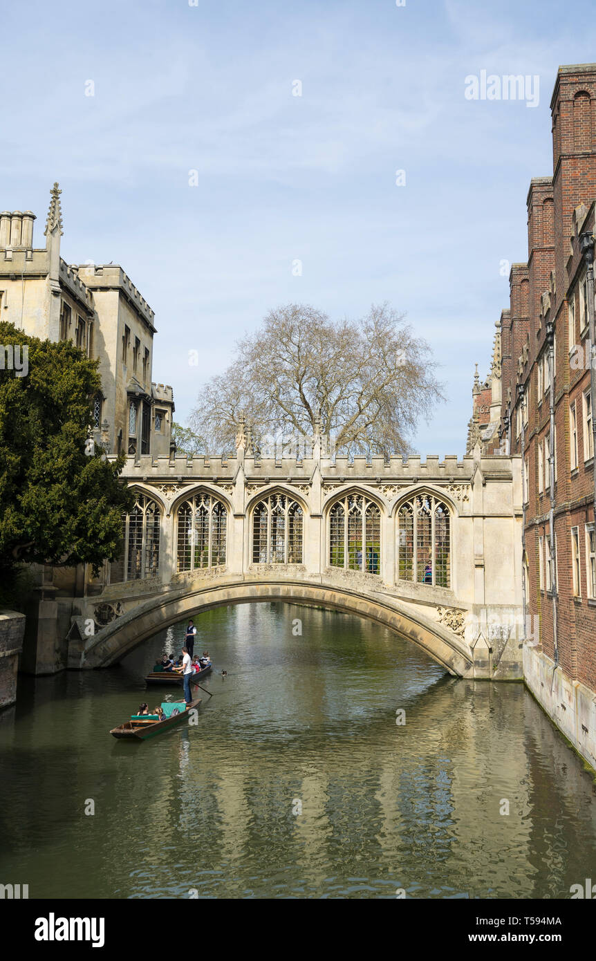 Cambridge bridge access hi-res stock photography and images - Alamy