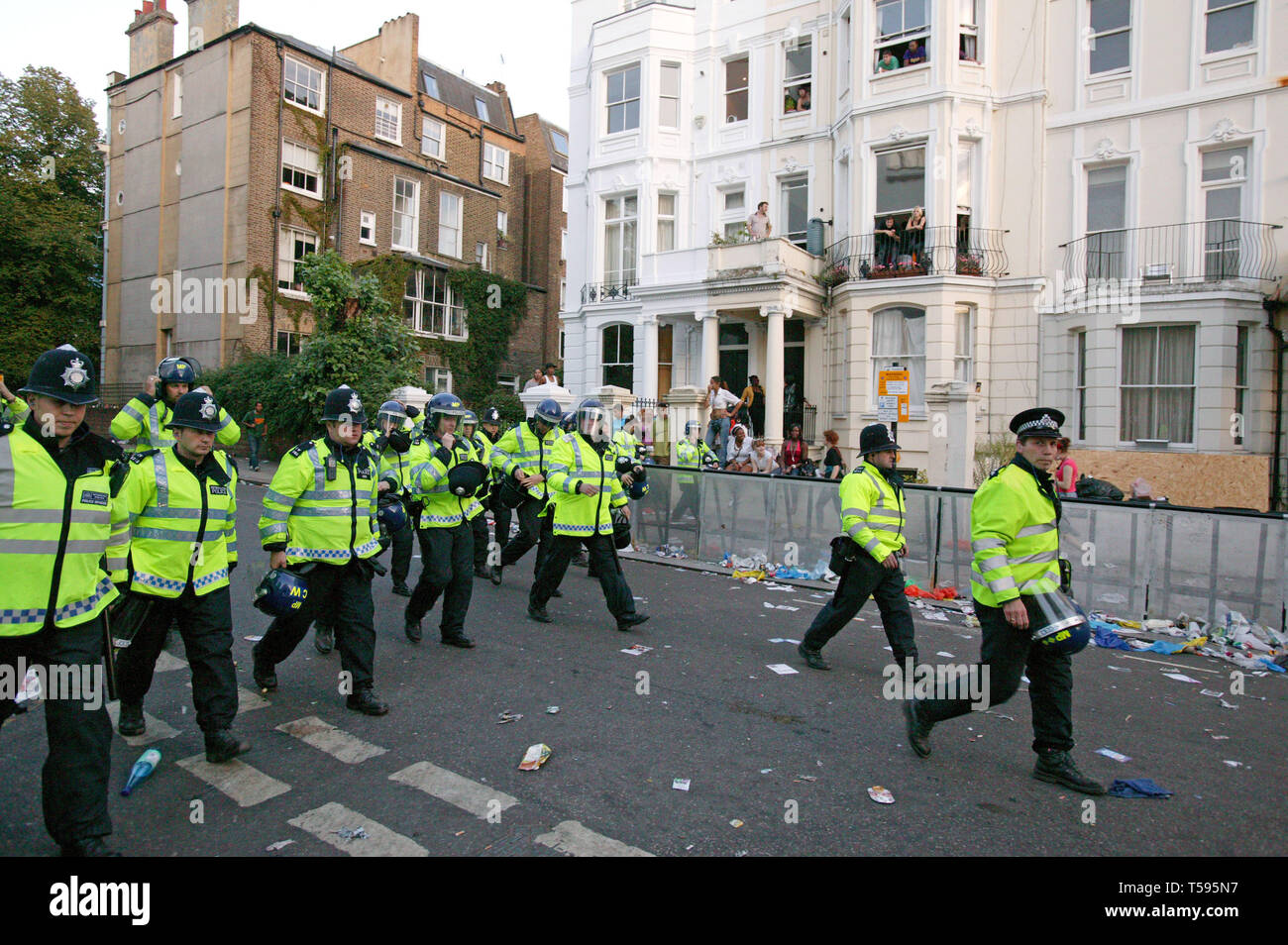 Notting hill carnival riot hi-res stock photography and images - Alamy