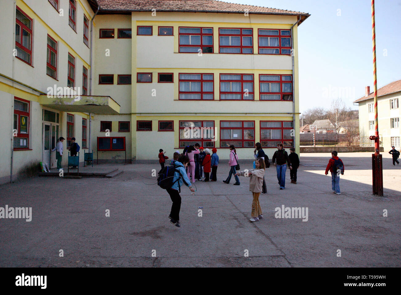 School children romania hi-res stock photography and images - Alamy