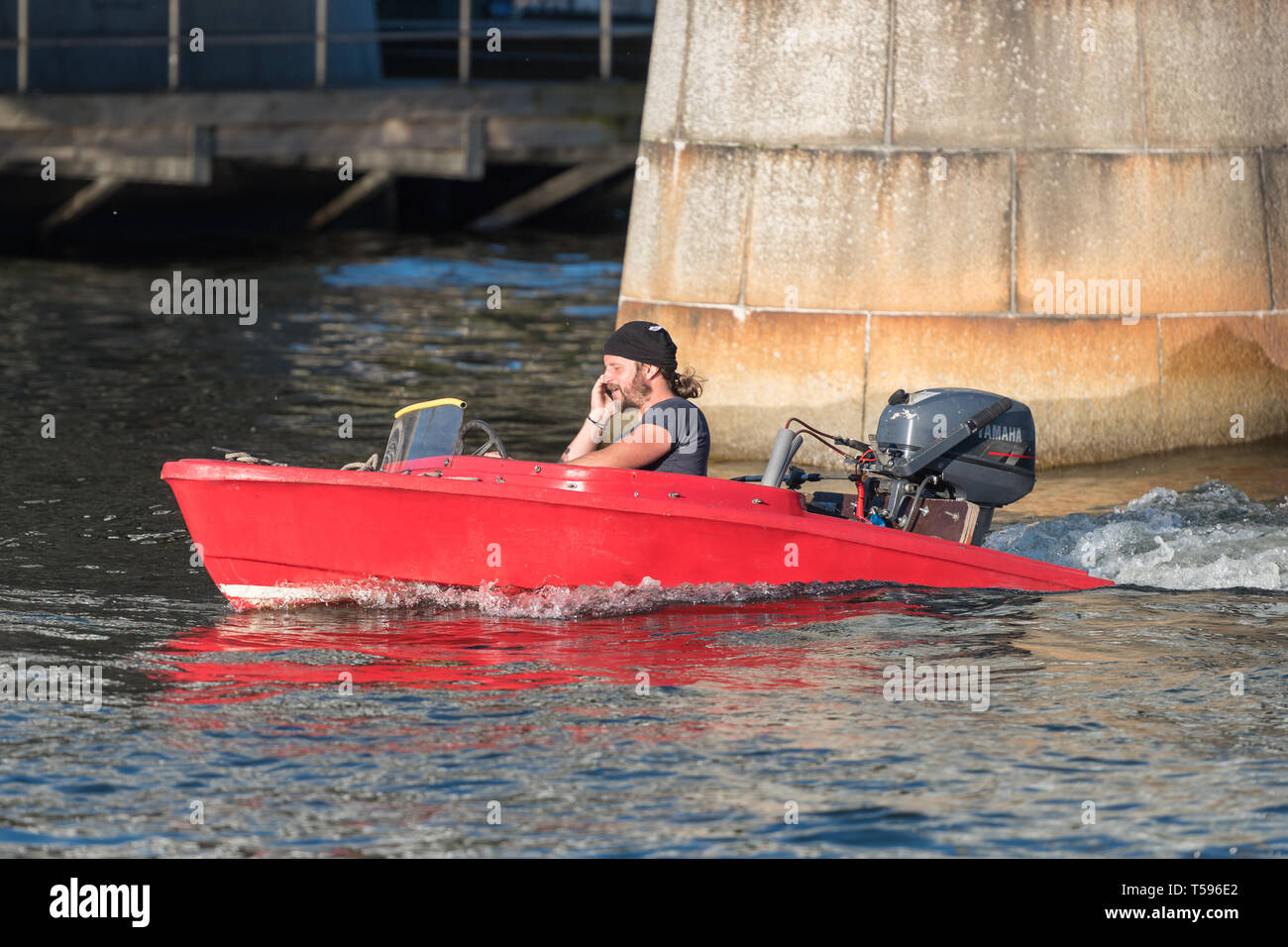 Miniature speedboat hi-res stock photography and images - Alamy