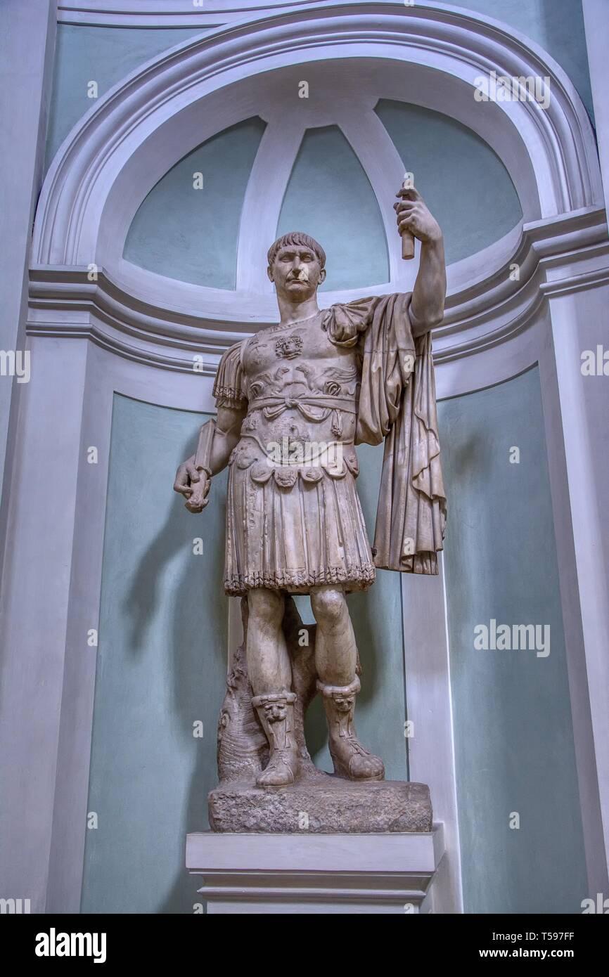 Ancient roman marble sculpture in Florence, Italy Stock Photo - Alamy