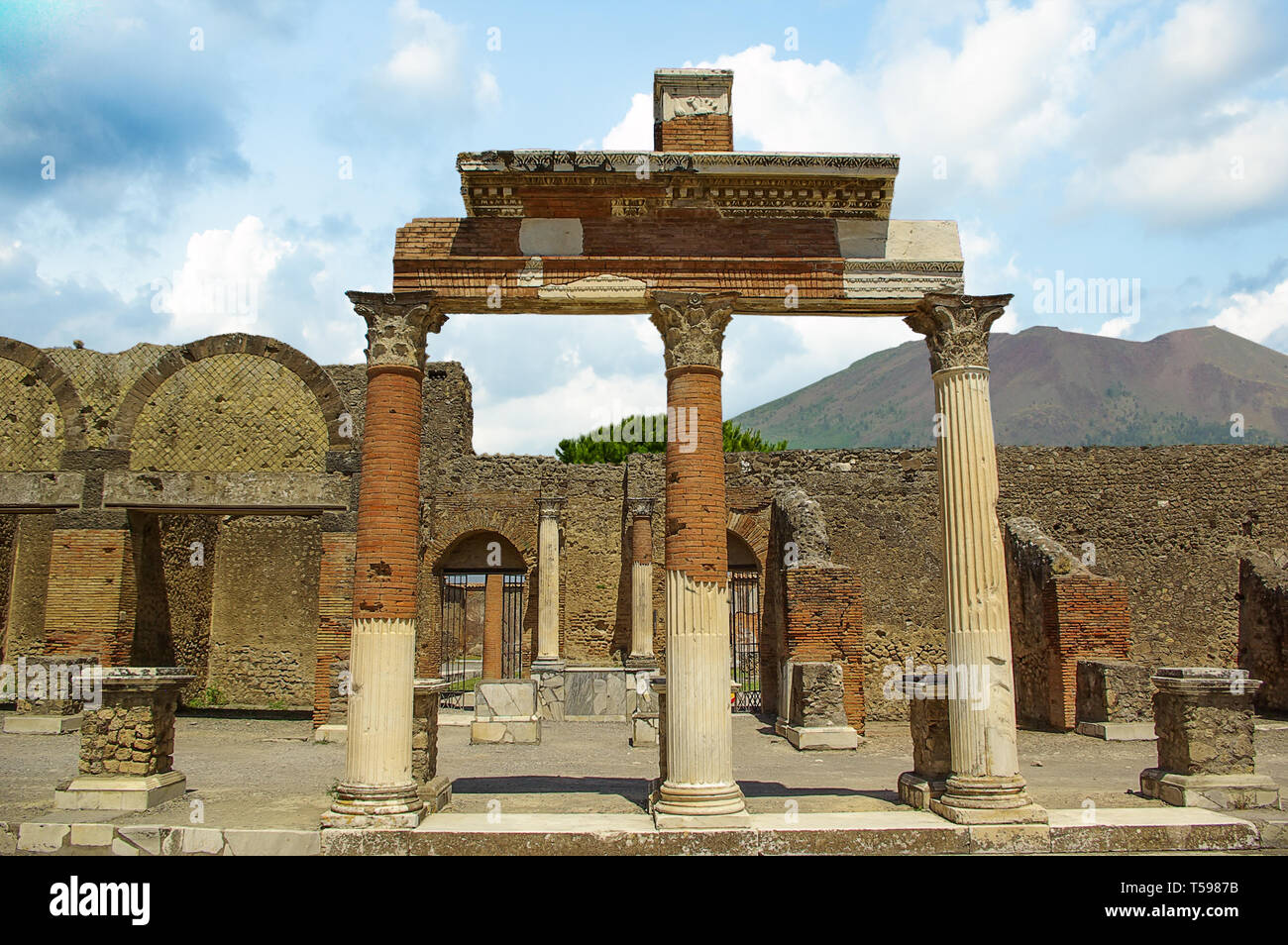 Ancient city Pompeii with Mount Vesuvius, Campania, Italy Stock Photo ...