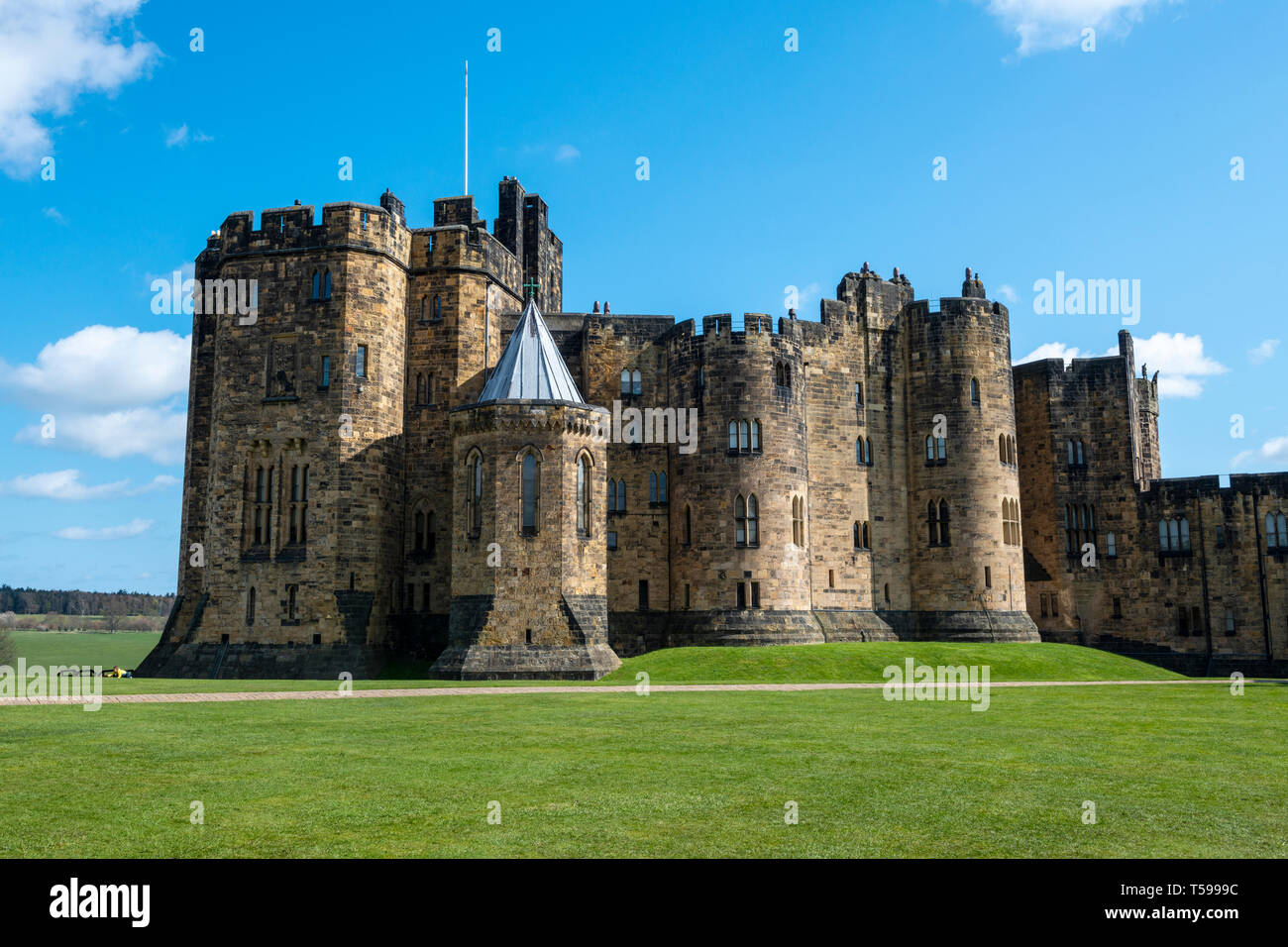 Outer Bailey High Resolution Stock Photography and Images - Alamy