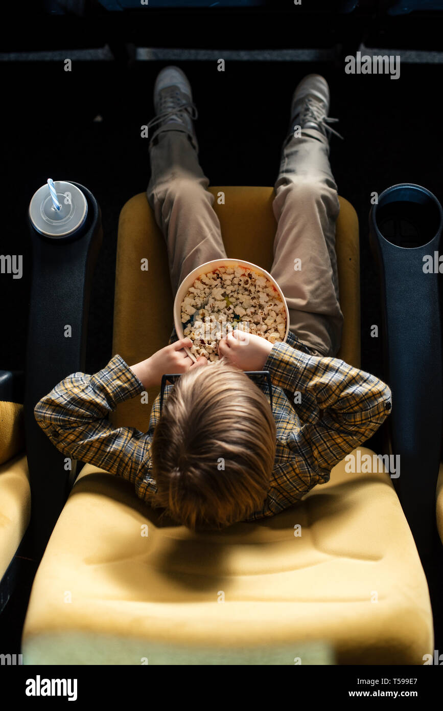 Cinema drink seat hi-res stock photography and images - Alamy