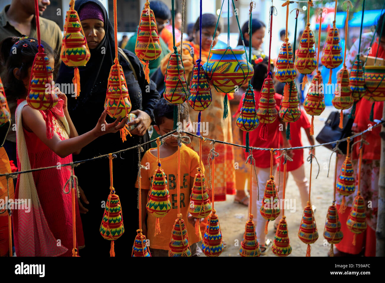 Potteries And Crafts High Resolution Stock Photography and Images - Alamy