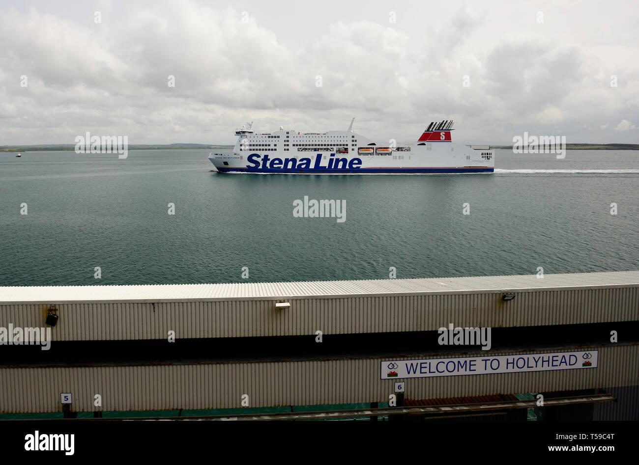 Stena Adventurer ferry leaving Holyhead for Dublin Stock Photo - Alamy