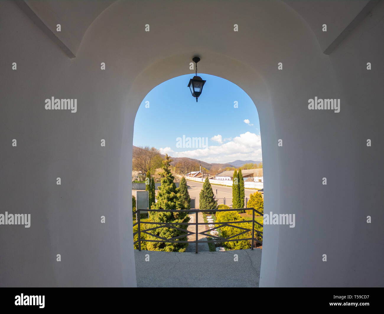 Mountains stone window border hi-res stock photography and images - Alamy