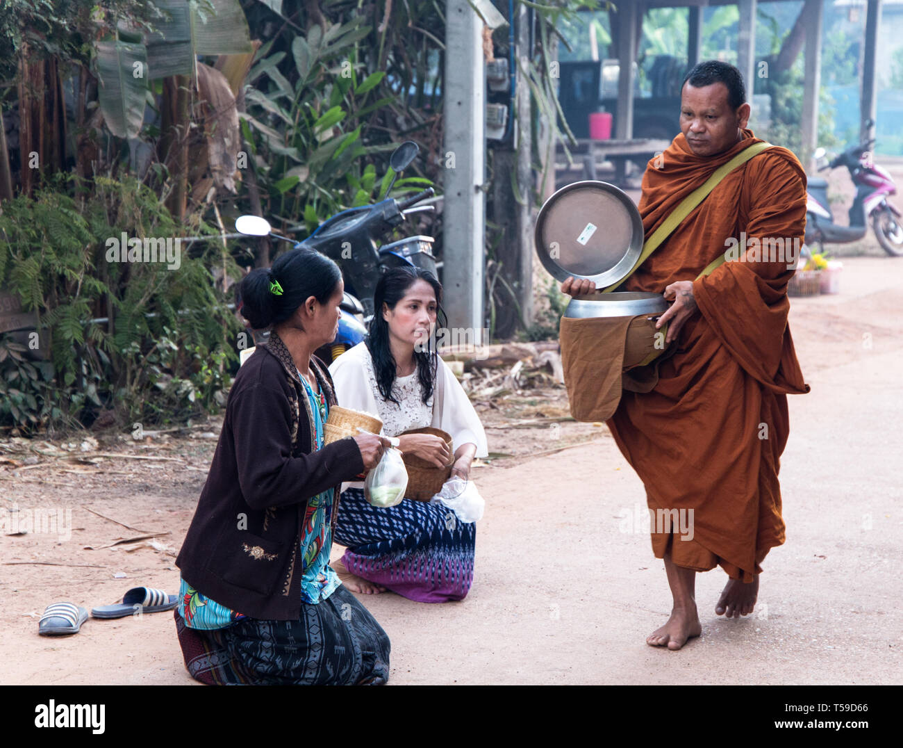 Isan people hi-res stock photography and images - Alamy