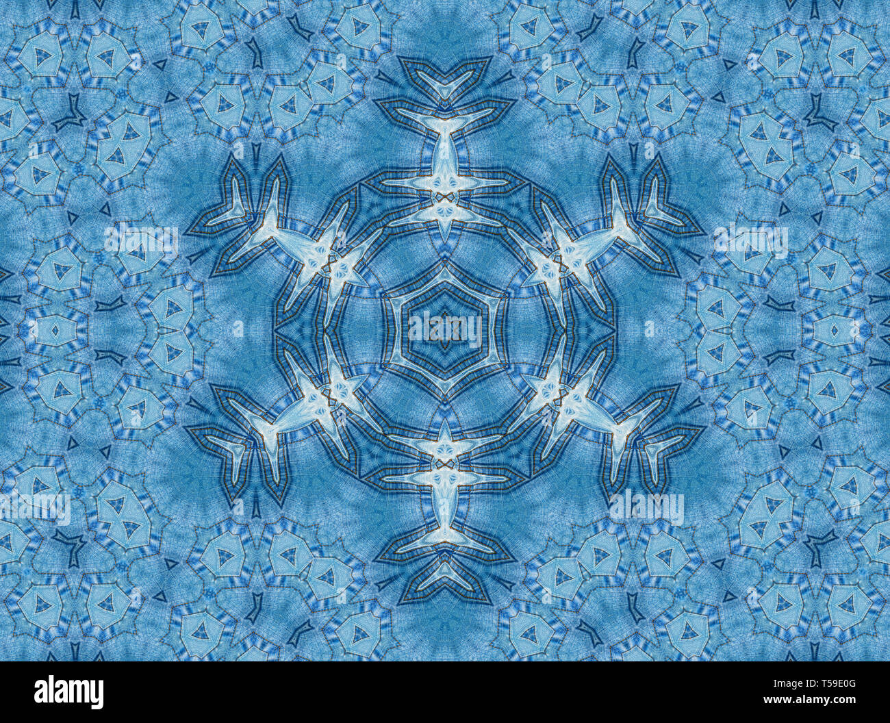 Faded wallpaper with pattern hi-res stock photography and images - Alamy