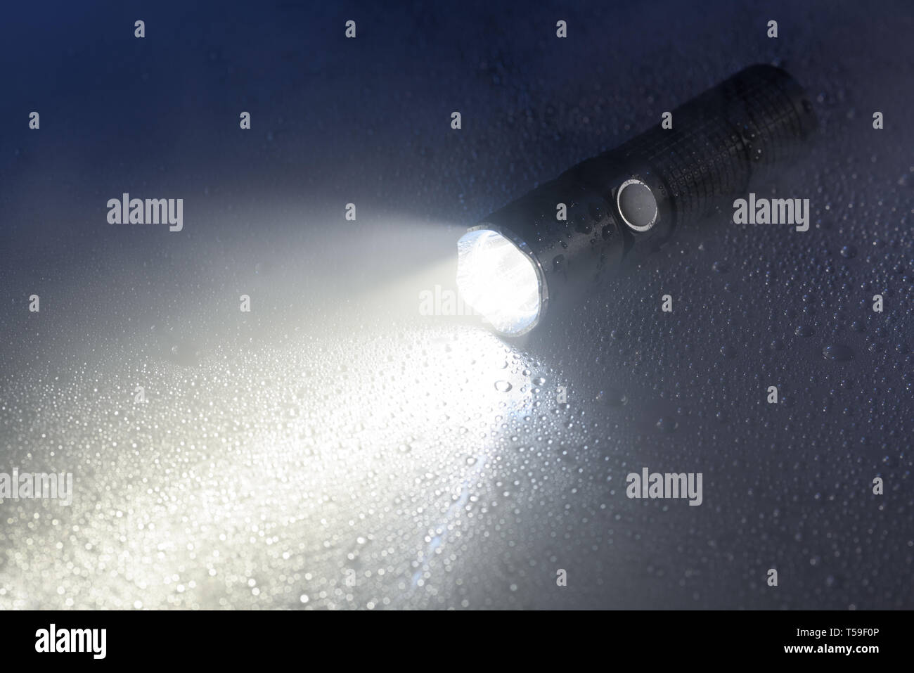 Tactical smoke hi-res stock photography and images - Alamy
