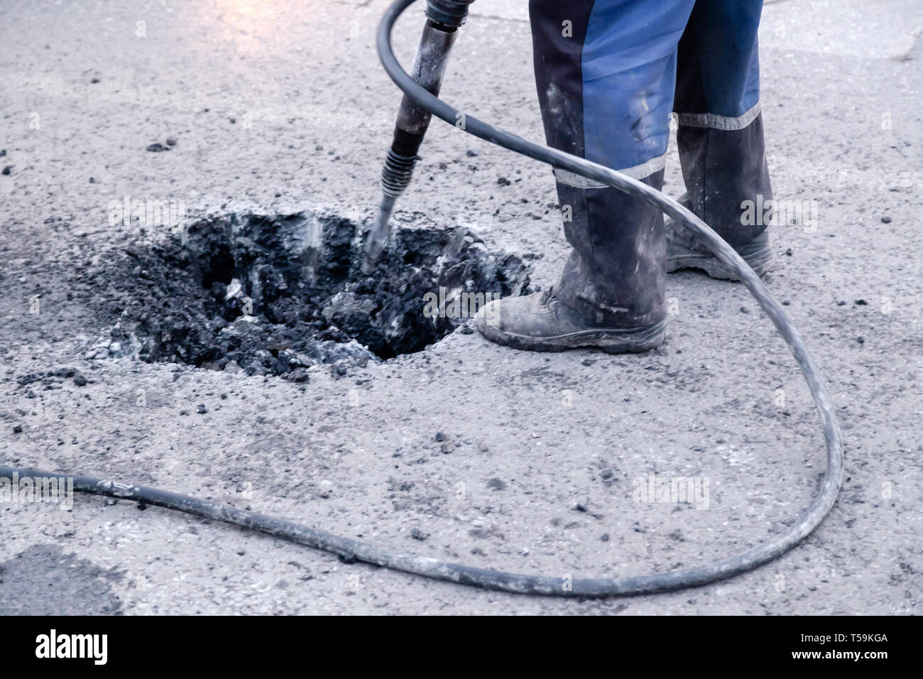 Jack hammer operator hi-res stock photography and images - Alamy