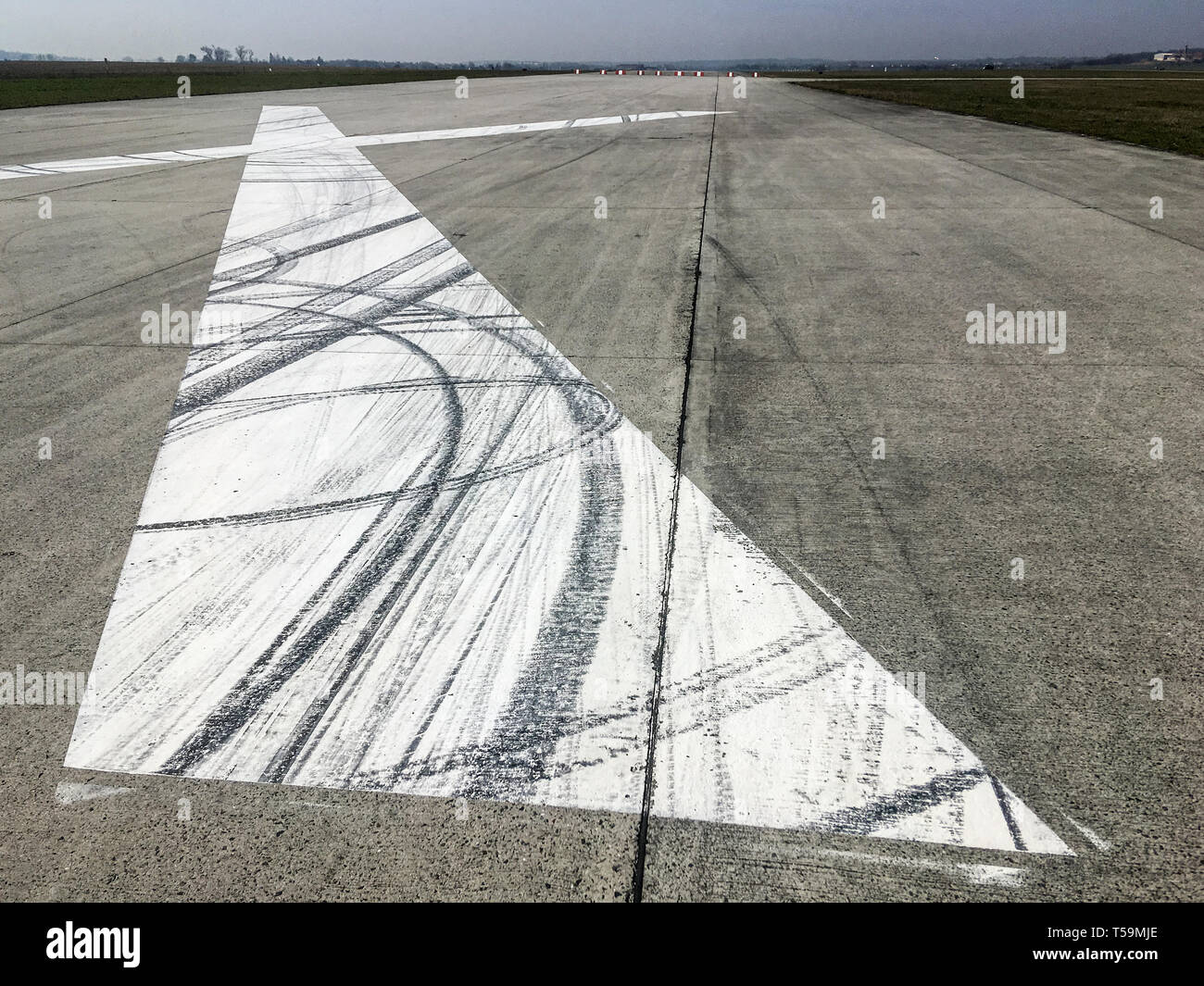 Tarmac track hi-res stock photography and images - Alamy