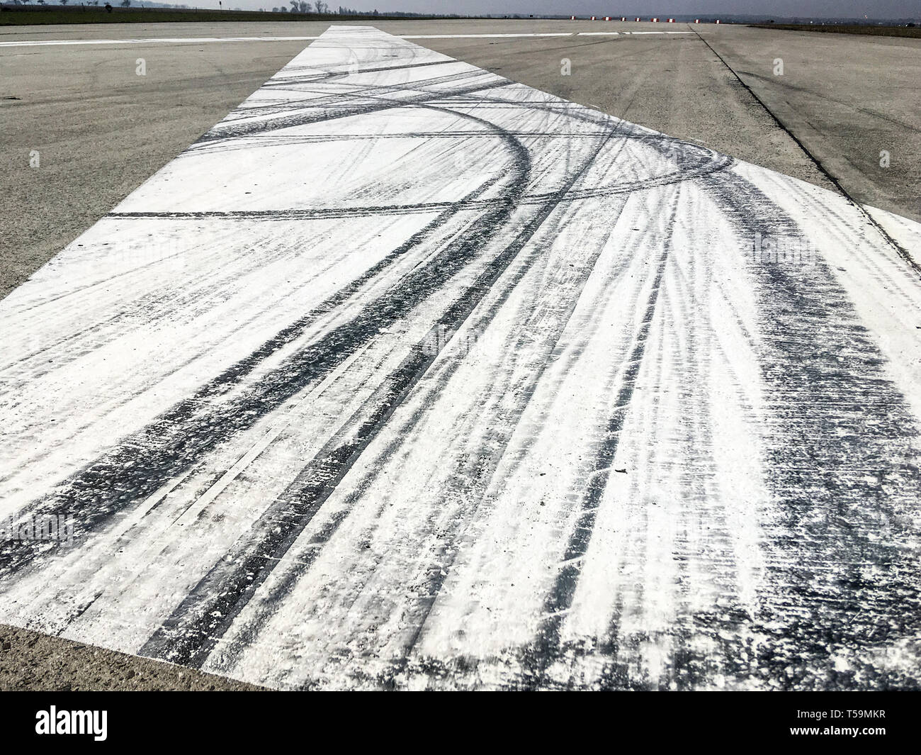 Race car tire tracks hi-res stock photography and images - Alamy