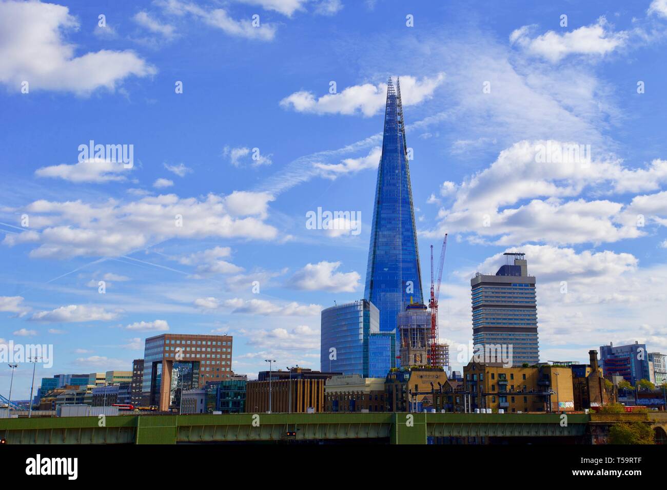 Shard photos hi-res stock photography and images - Alamy