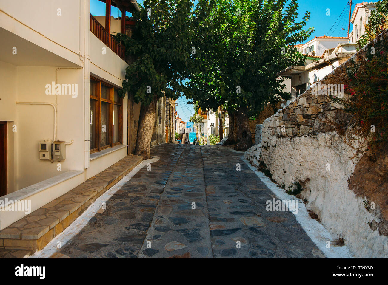 Old street of samos town hi-res stock photography and images - Alamy