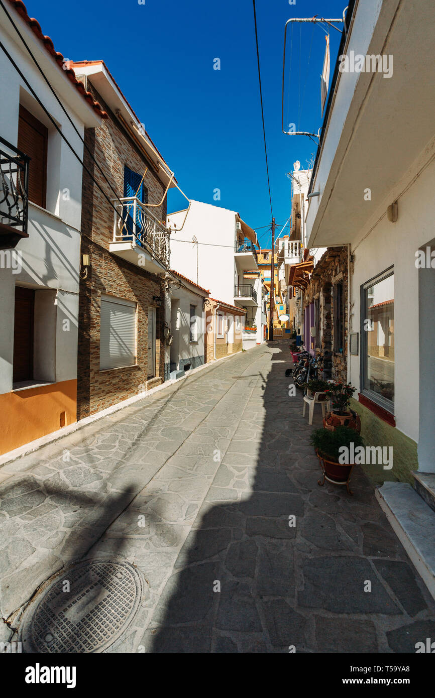 Typical greek ancient architecture hi-res stock photography and images ...