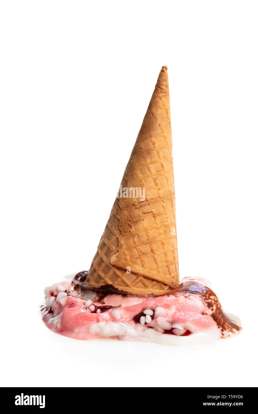 Fallen ice cream scoop hi-res stock photography and images - Alamy